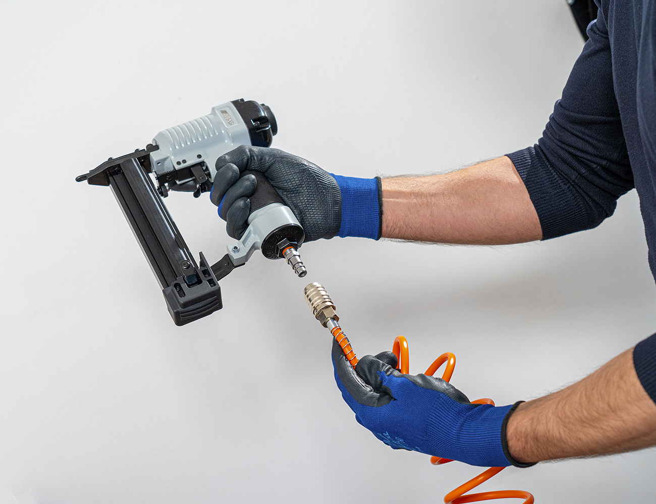 Air Nail Gun and Air Stapler